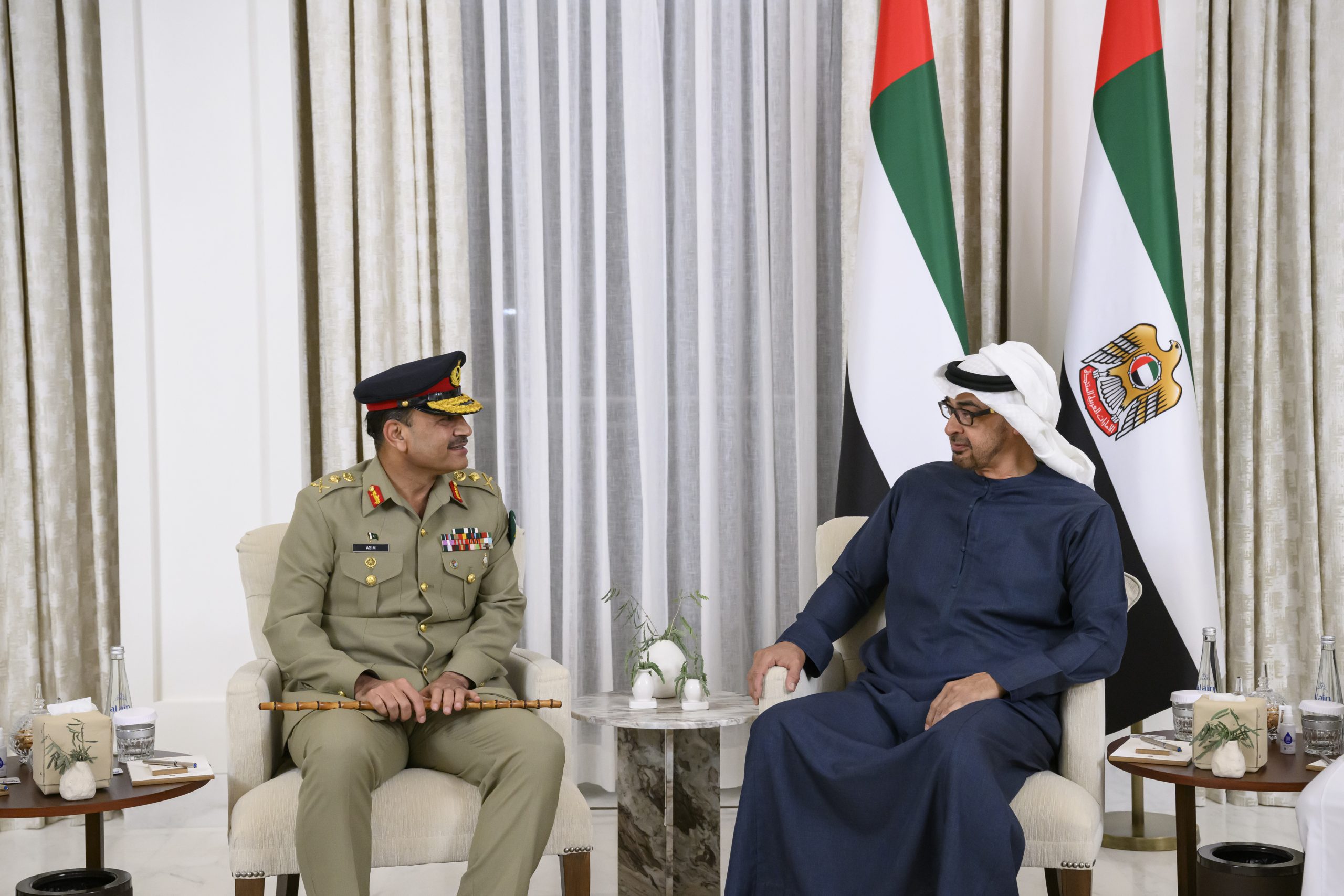 President of UAE receives Chief of Army Staff of Pakistan - The Gulf ...