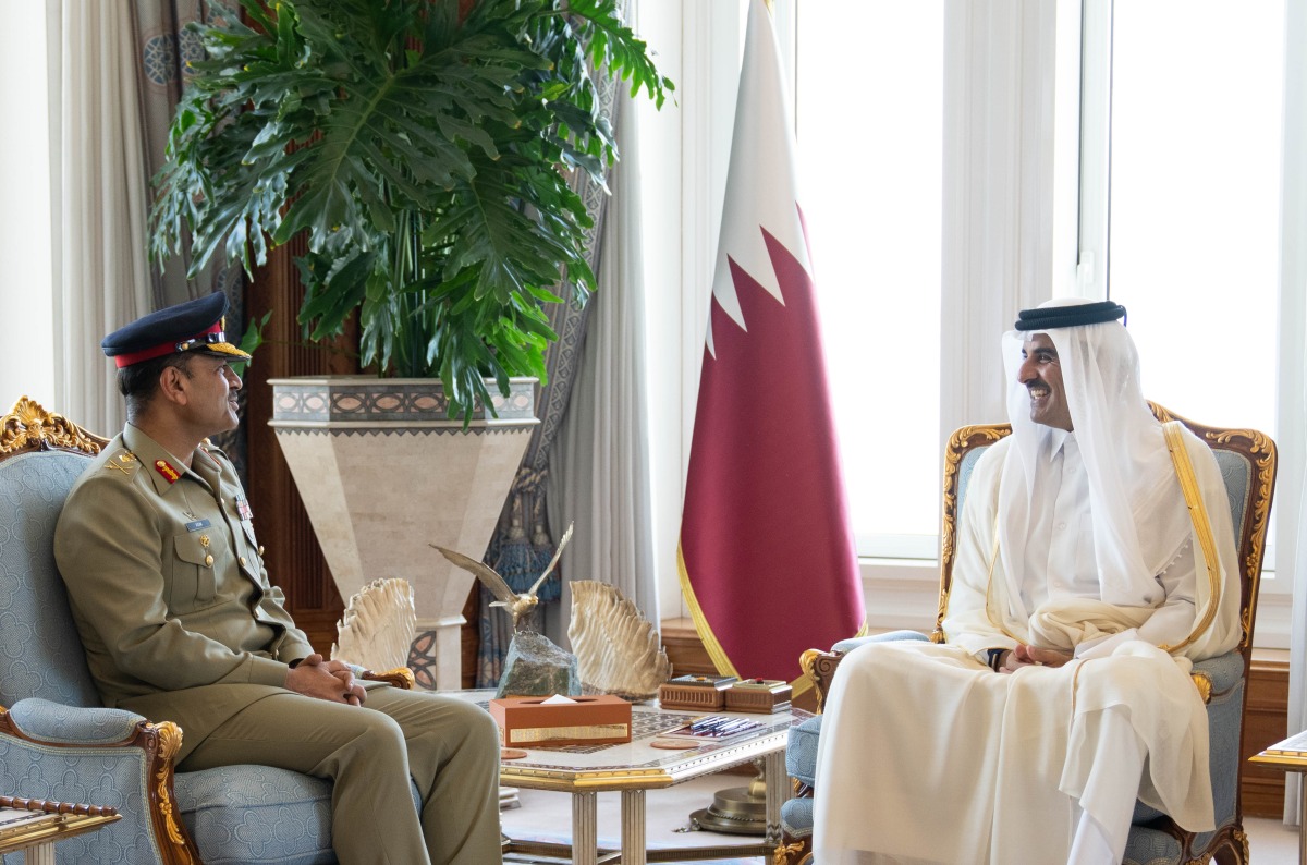 Amir of Qatar meets Pakistani COAS - The Gulf Observer