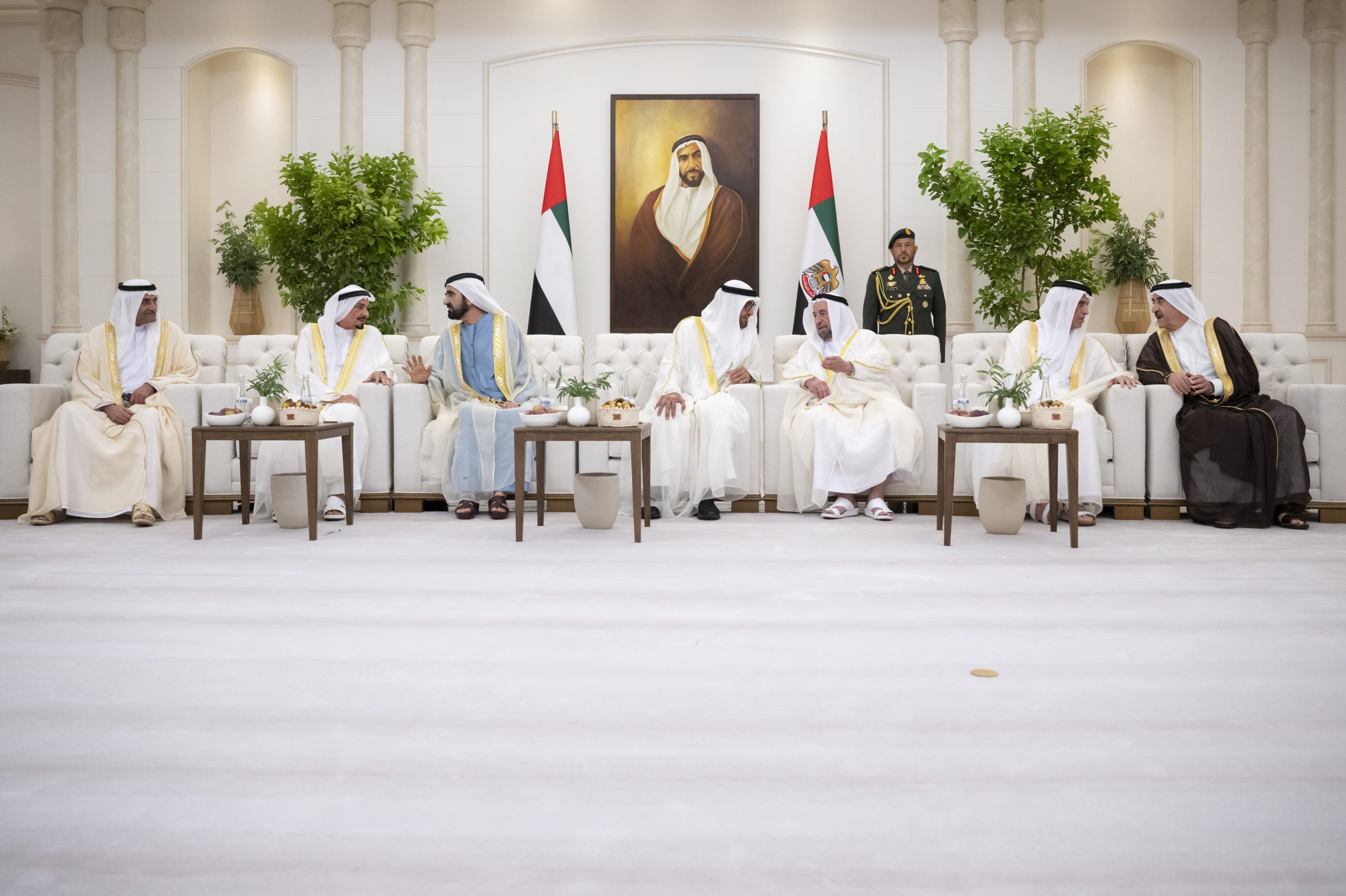 President of UAE receives Rulers of Emirates, Crown Princes on Eid Al ...