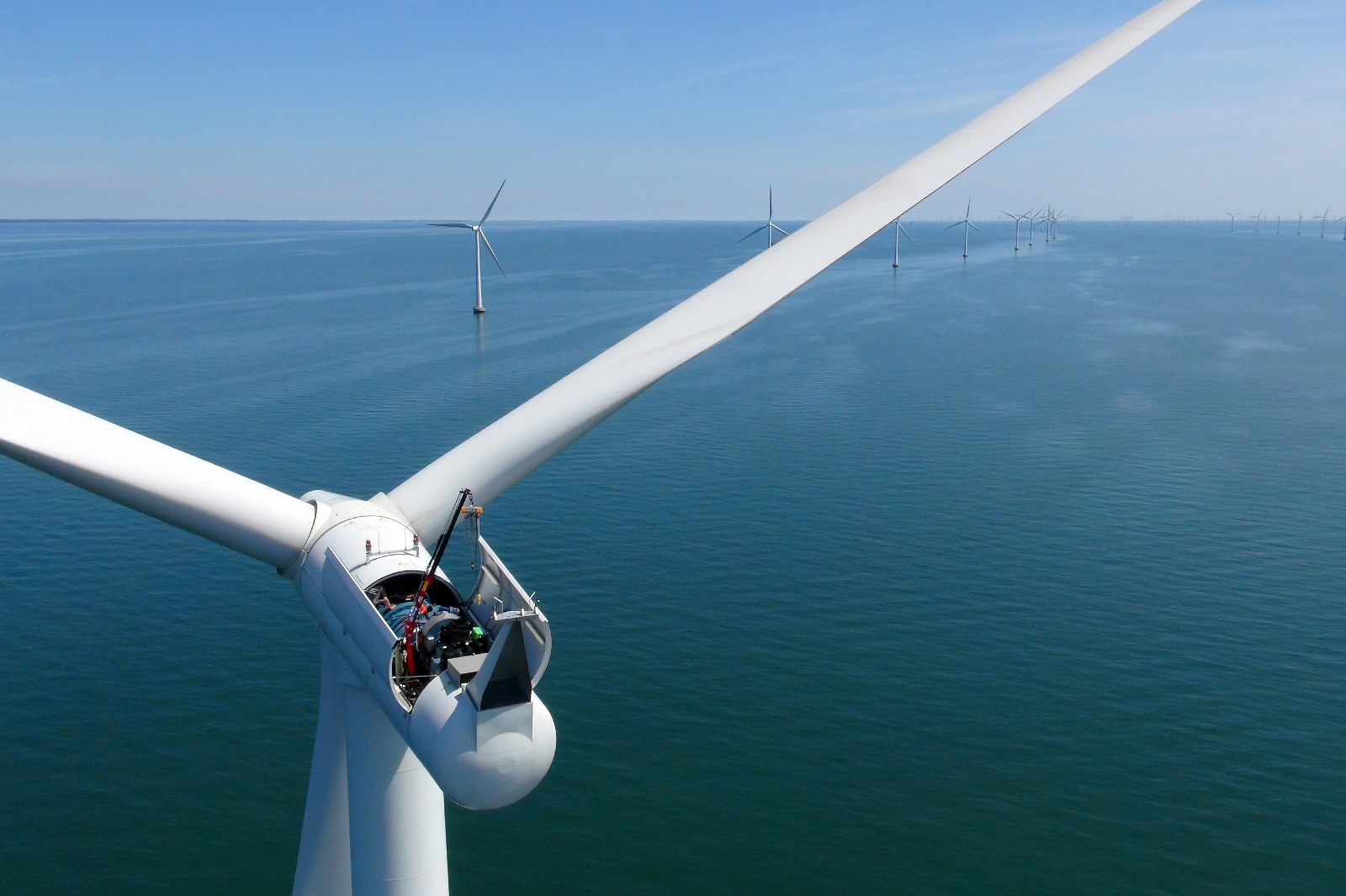 New York selects 3 offshore wind projects - The Gulf Observer