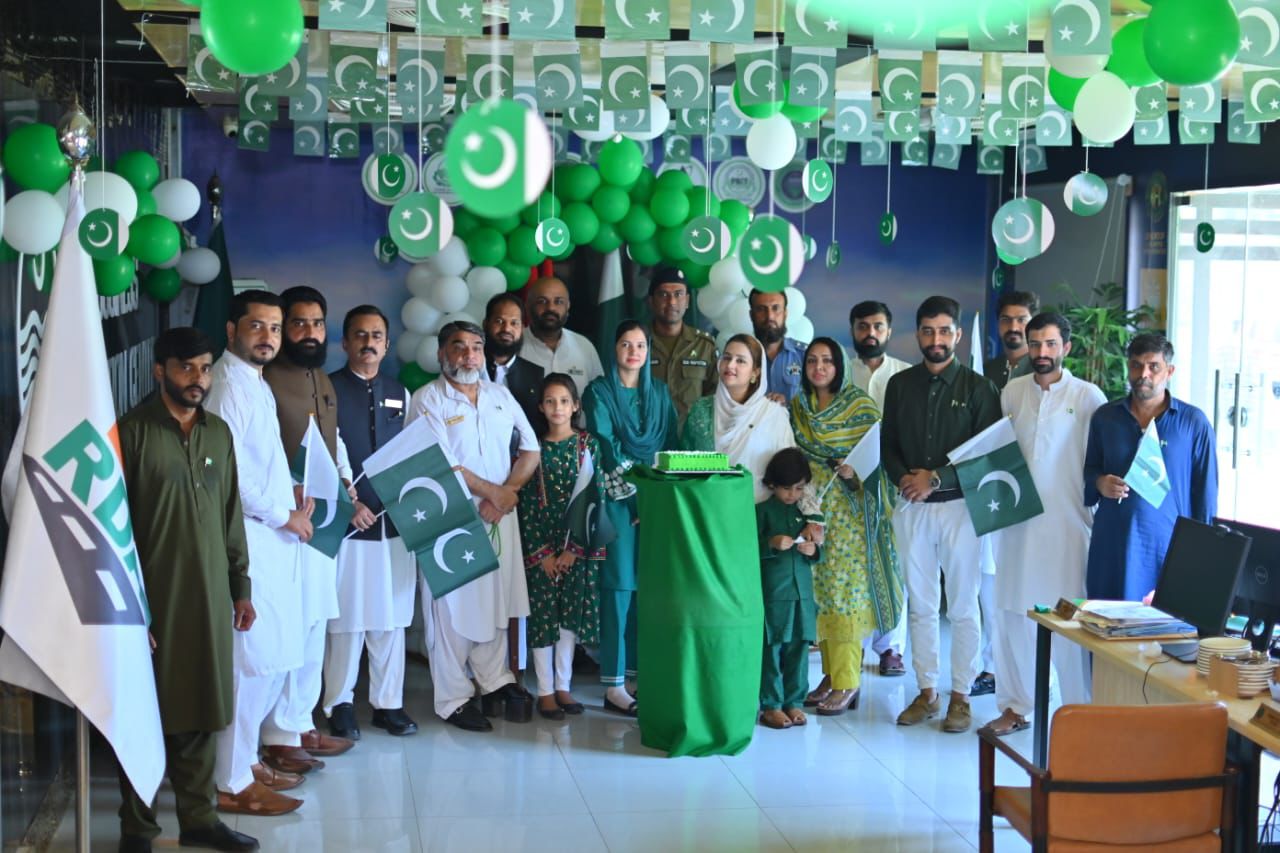 Special Functions and Festive Decorations Mark Pakistan's 77th ...