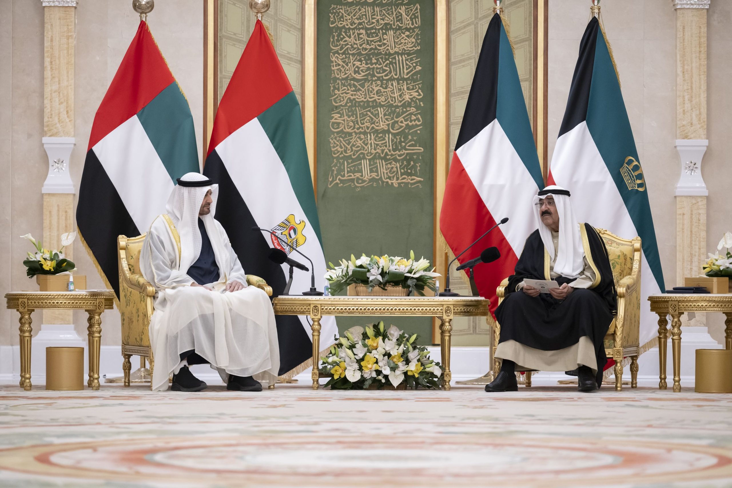 UAE President and Kuwaiti Emir Discuss Strengthening Bilateral ...
