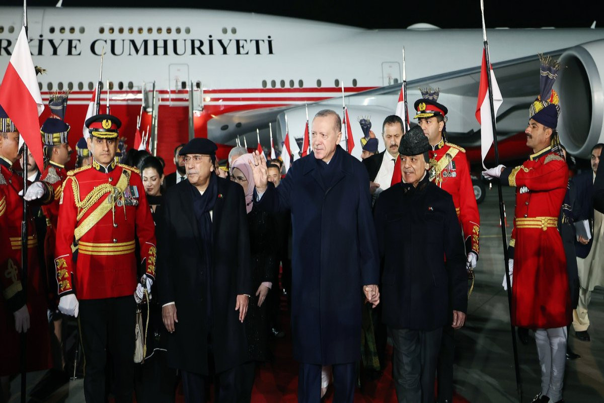 Erdogan Arrives in Pakistan to Strengthen Bilateral Ties - The Gulf ...