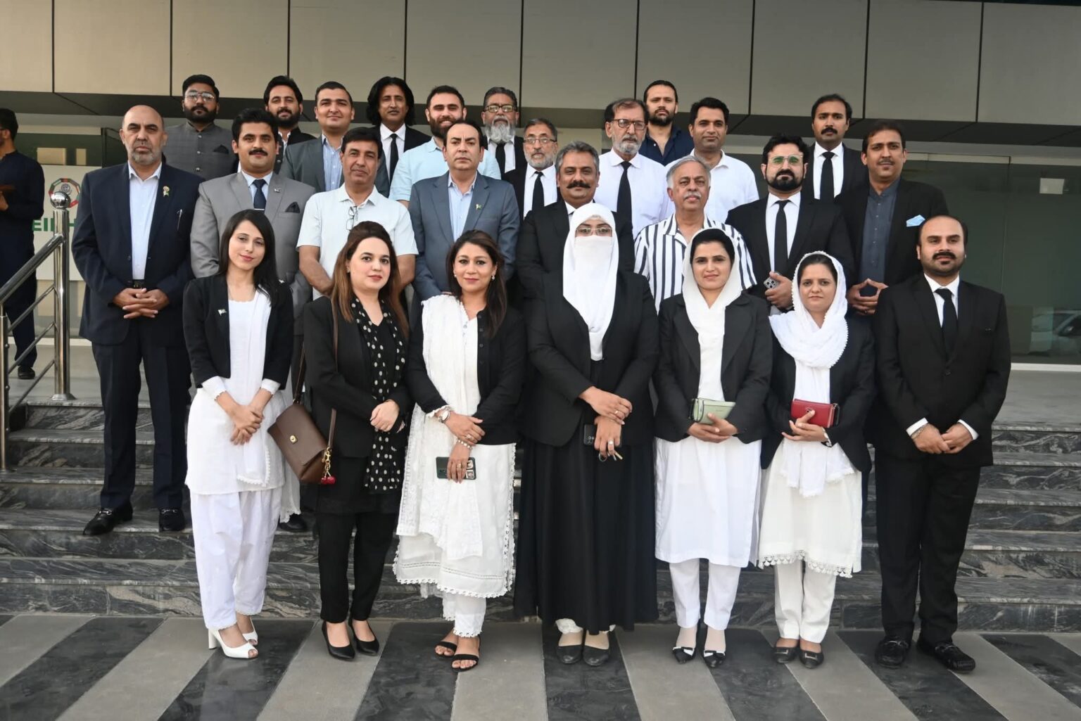 FPCCI Cabinet Meets Islamabad High Court and District Bar Associations ...